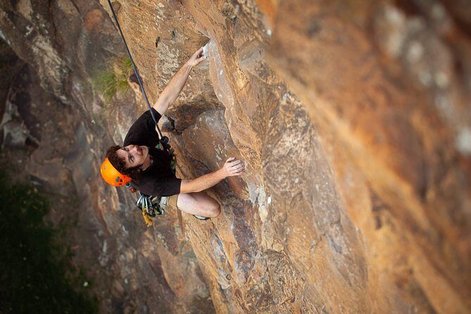 Brisbane Rock Climbing - 3 Hours Night - The Itinerary: What Does a Night Climb Look Like?