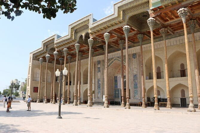 Bukhara: Walking Tour with a Small Group - The Experience in Practice