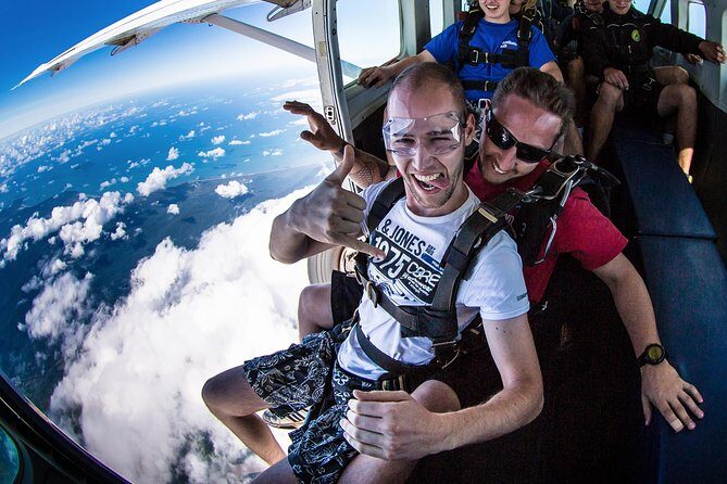 Cairns: Tandem Skydive Experience over Reef & Rainforest - The Itinerary in Detail