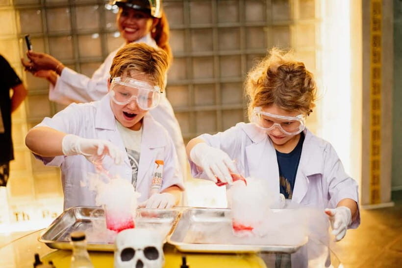 Canggu: Fun physics and chemistry experiments at Wild Experience Bali - What You Can Expect During the Experience