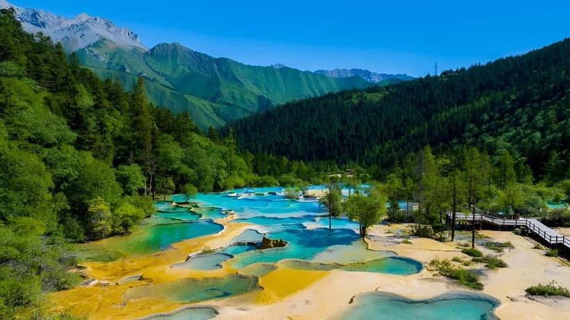 Chengdu: private 2-Day Huanglong Jiuzhaigou tour by train - What’s Included and What’s Not