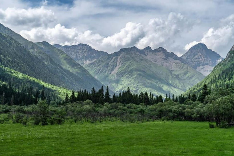 Chengdu: Siguniang Mountain Scenic Area Private Tour - The Value of a Private Guided Tour