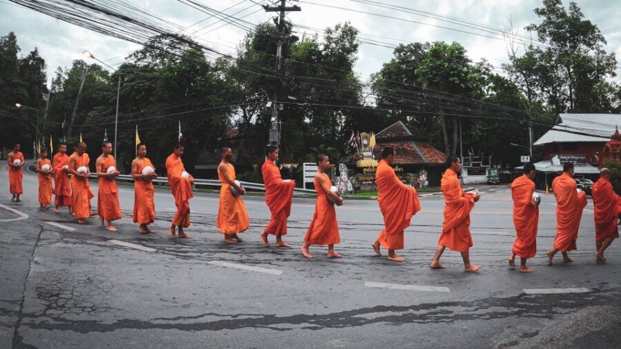 Chiang Mai: Buddhist Almsgiving and Market Tour with Meal - Final Thoughts: Who Should Consider This Tour?
