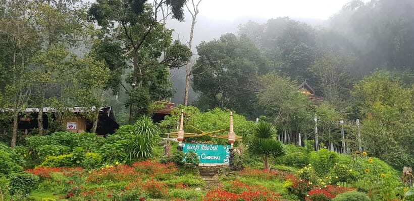 Chiang Mai: Doi Suthep Temple & Hmong Village Tour - Authenticity and Value
