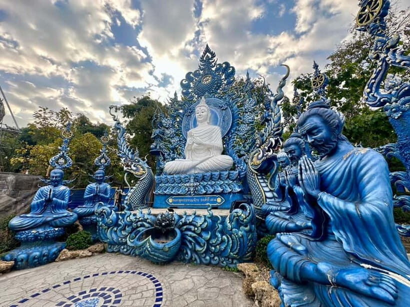 Chiangrai Full day: Popular 7 Locations with Thai buffet - What It Means for You