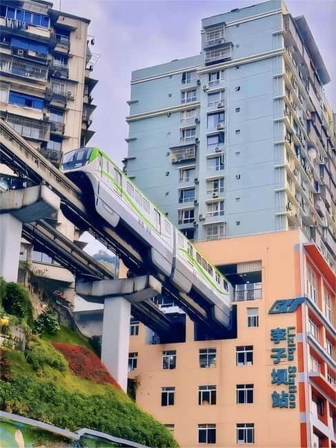 Chongqing deep explore 10 sights & typical lunch and dinner - The Value of a Private, Personalized Tour