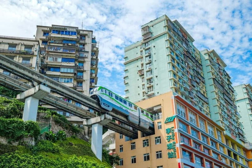Chongqing ELing Hill 3.5-Hour City Walk - Detailed Breakdown of the Itinerary