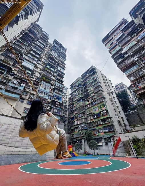 Chongqing: Hidden City Walking Tour with Local Guide - Exploring Vertical Neighborhoods and Hidden Paths