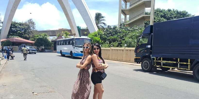 Colombo: City Tour by Tuk Tuk - All Entrance fees Included - Insights from Reviews
