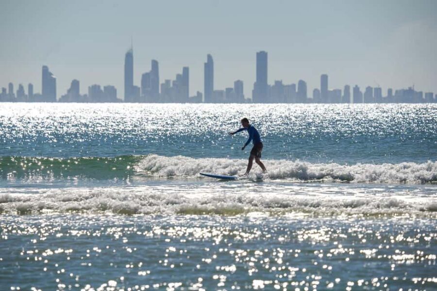 Coolangatta: 2 Hour Surf Experience on the Gold Coast - Included and Not Included