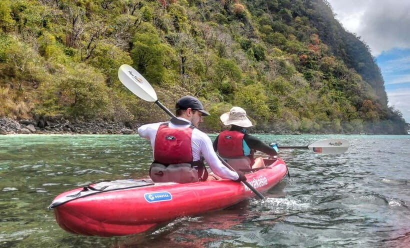 Coron: North Face Kayaking Tour with Lunch and Snorkeling - What Makes This Tour Stand Out
