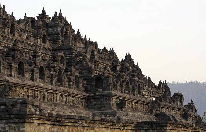 Custom Private Tour in Yogyakarta with French Speaking Guide - Detailed Breakdown of the Experience