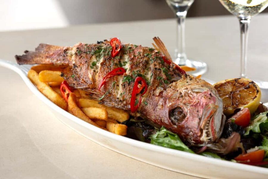 Darwin: Waterfront Seafood Dinner with Wine for Two - Who Will Love This Experience?