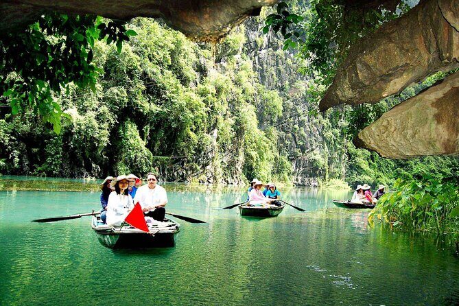 Day Trip to Bai Dinh Pagoda, Trang An Eco, Mua Cave - Who Is This Tour Best For?