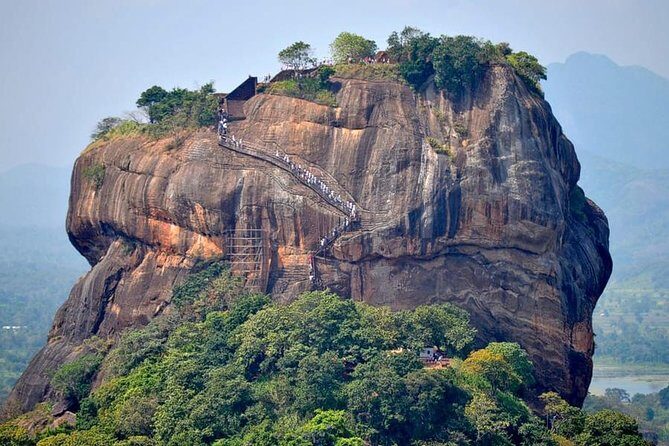 Day Trip To Sigiriya & Dambulla Temple with Free Sri Lankan Lunch - Detailed Review of the Tour Experience