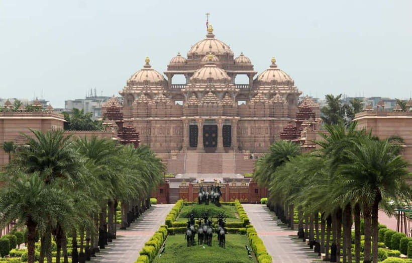 Delhi: Akshardham Temple Guided Walking Tour with a Local - What We Like — And What to Consider