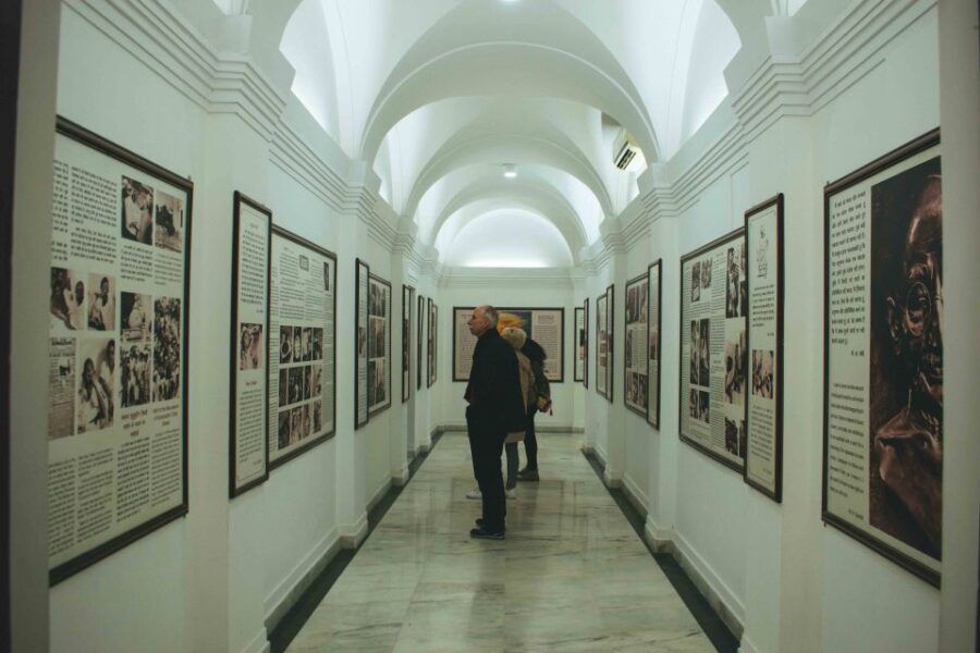 Delhi Footsteps of Mahatma Gandhi Half-Day Tour - Practical Details: Comfort, Cost, and Accessibility