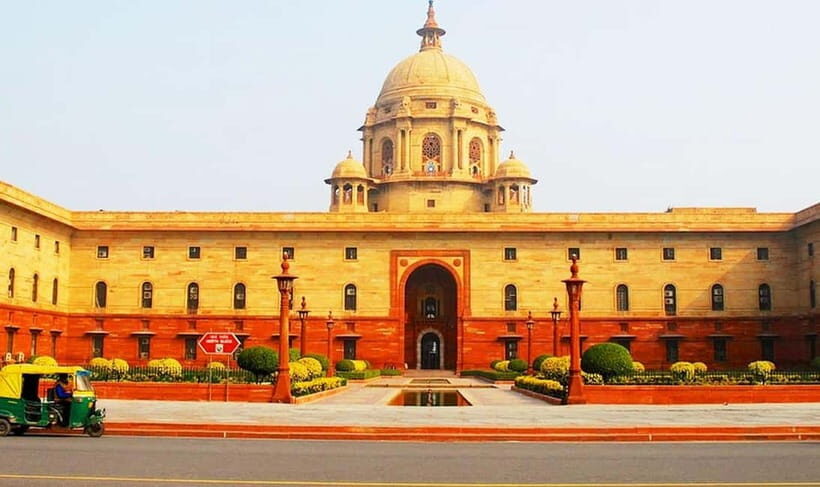Delhi: Old and New Delhi City Private Guided Day Trip - Who Is This Tour Best For?
