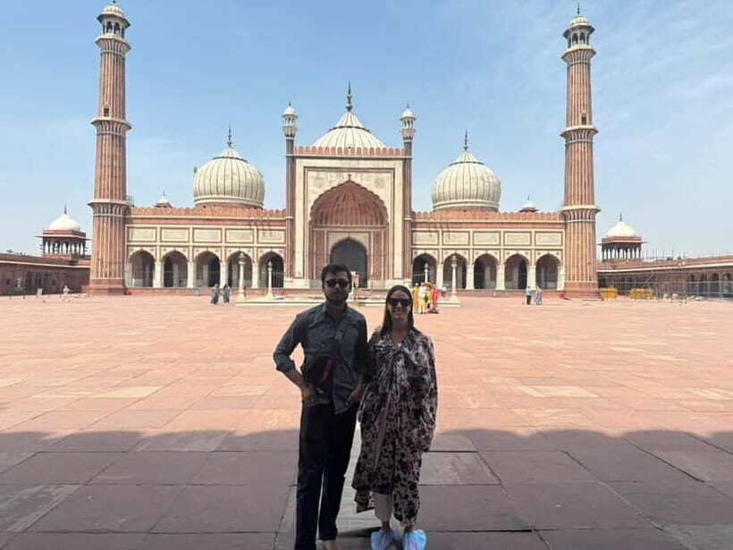 Delhi: Old and New Delhi Guided Tour - All Inclusive - FAQs