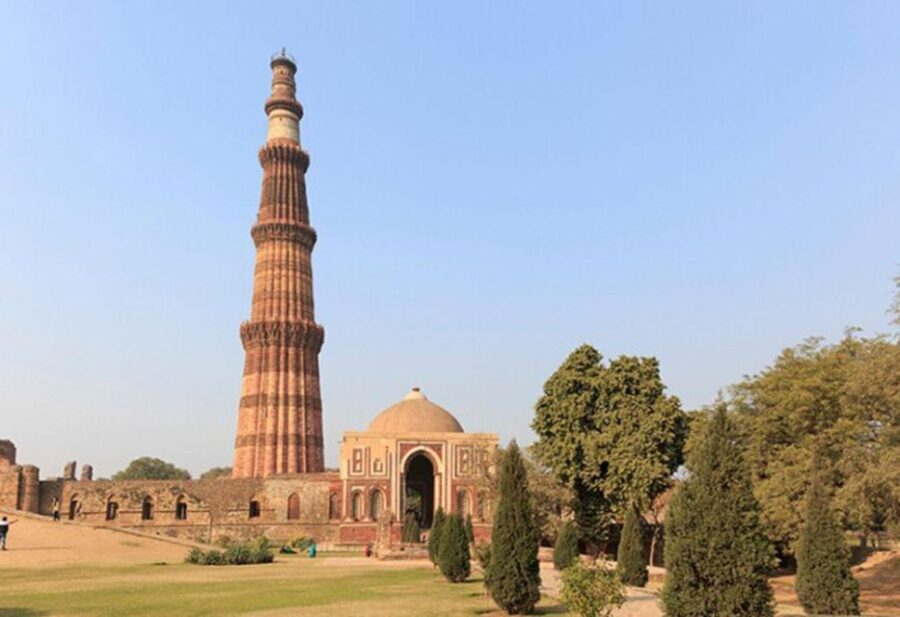Delhi: Private Day Trip To Old & New Delhi - The Sum Up