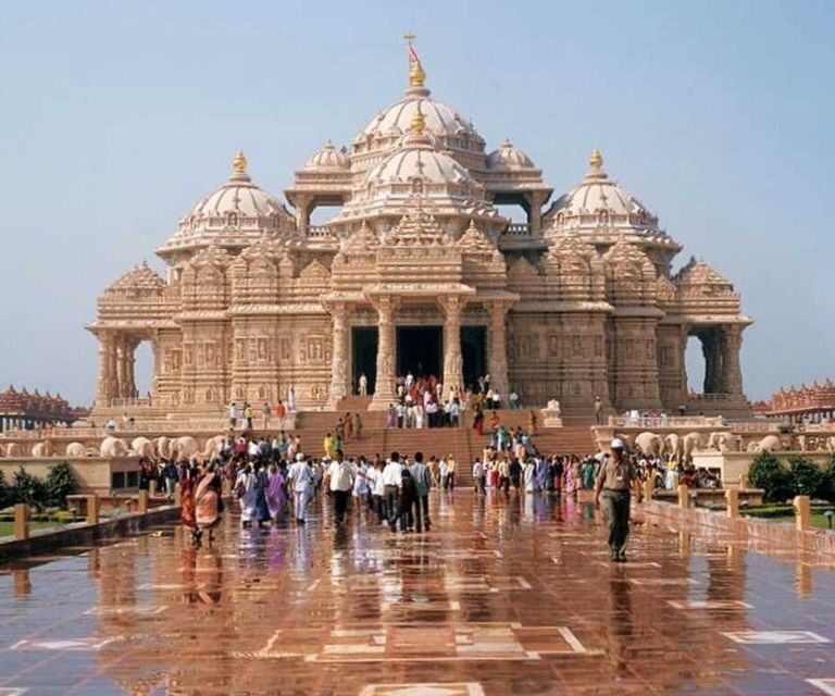Delhi: Private Delhi Spiritual Sightseeing Tour By Car - Authentic insights from travelers