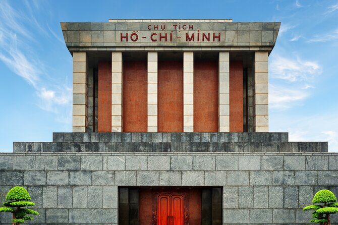Deluxe Group Hanoi Sightseeing Including Puppet Show - Who Should Consider This Tour?