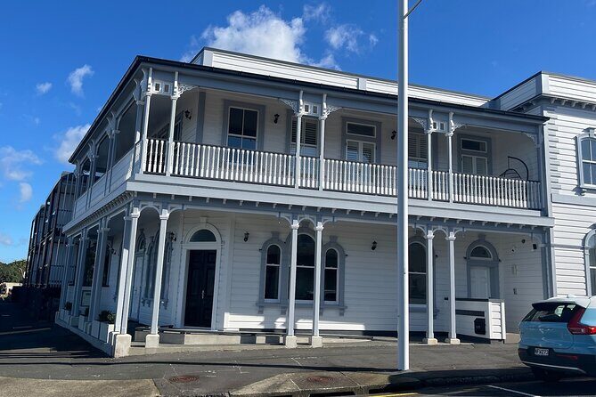 Devonports Village: A Self Guided Wheelchair-Friendly Audio Tour - Analyzing the Itinerary