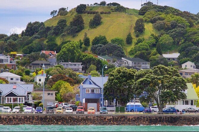 Devonports Village and Volcanic Peaks: A Self-Guided Audio Tour - Detailed Breakdown of the Itinerary