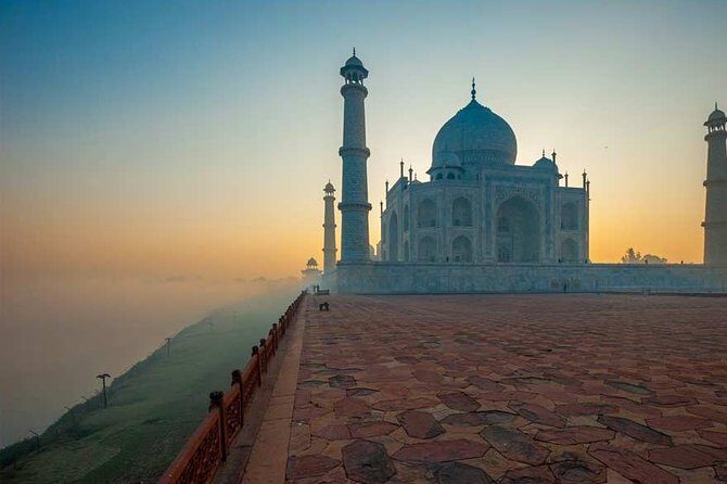 Dezelfde dag Taj Mahal en Agra tour vanuit New Delhi met de auto - Authenticity and Practical Considerations