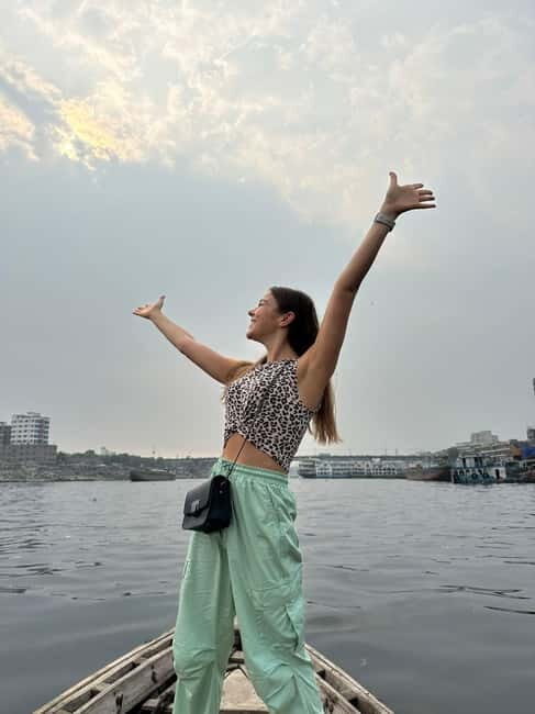 Dhaka: Dhaka City Tour - Experience Dhaka Like a Local: Rickshaw & Street Food