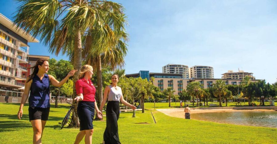 Discover the City of Darwin: Half-Day City Coach Tour - Why This Tour Offers Great Value