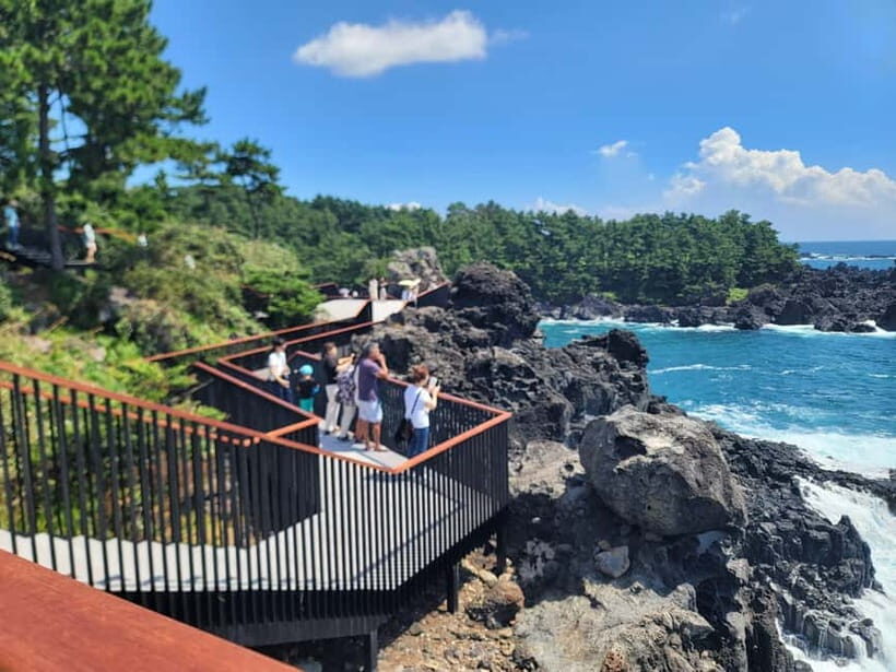 Discover the highlights of Jeju island and its UNESCO sites! - What to Expect During the Day