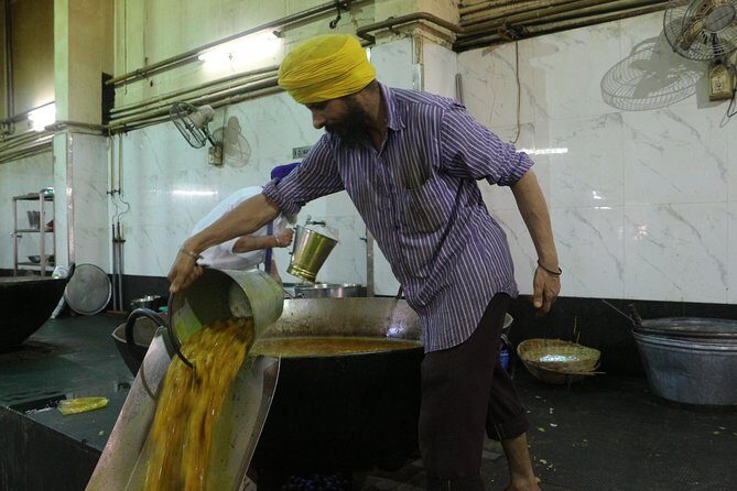 Divine Delhi - Understand the Spirituality and Beliefs of India - What Travelers Say