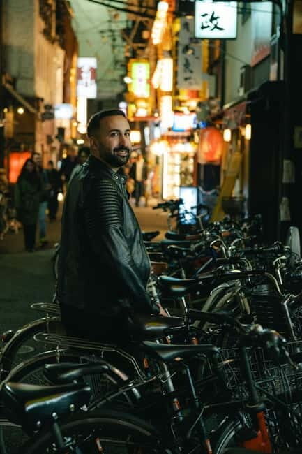 Dotonbori Neon Lights scapes - Photo shooting in Dotonbori - The Itinerary: From Iconic Landmarks to Hidden Corners