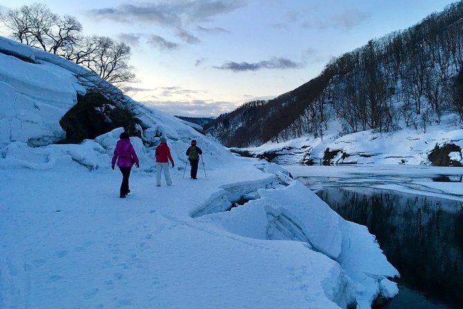 Early morning fantasy "snow crossing" experience - The Value of the Tour