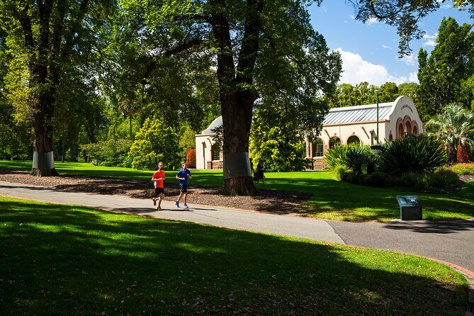 East Melbourne Walking Tours - Exploring the Itinerary in Detail