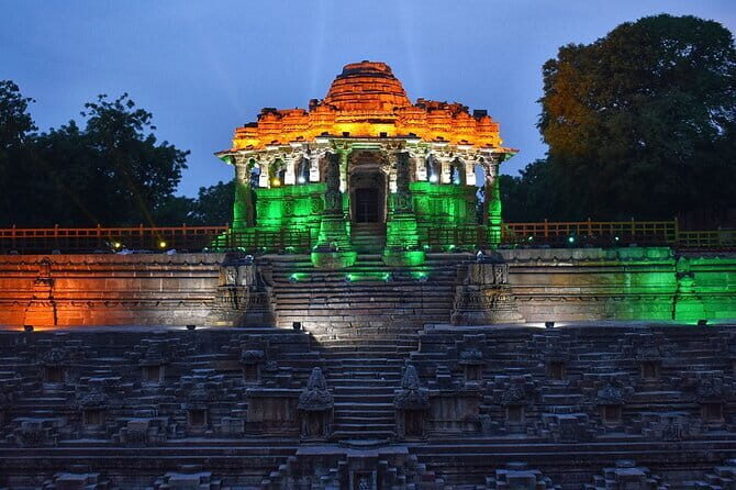 Easy Private Tour at Sun Temple and Rani Ki Vav in Premium Car - What’s Included and What’s Not?