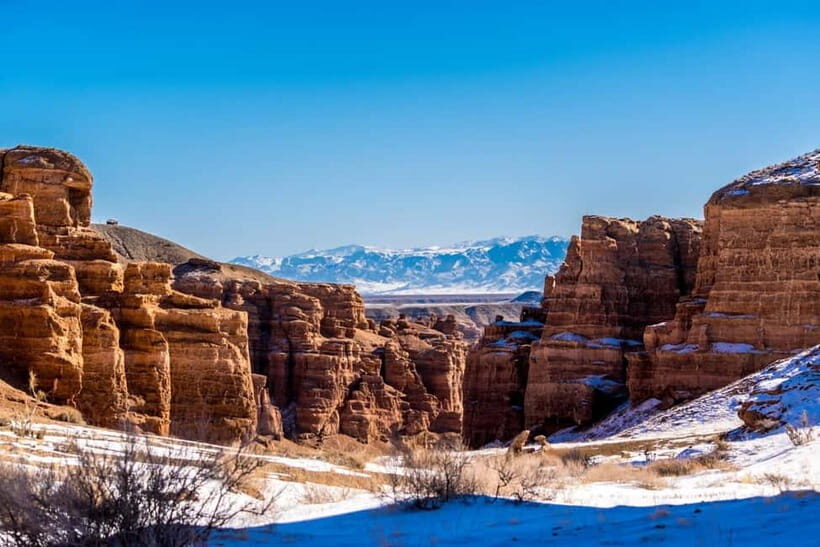 Enchanting Charyn Canyon and Lakes: Choose Your Adventure! - The Scenic Drive and Practical Details
