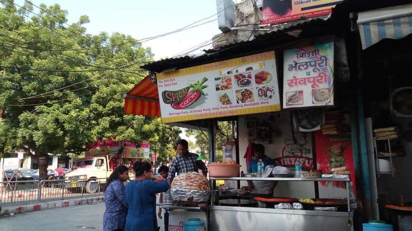 Evening Agra City Tour 4 Hours With Guide & Transfers - A Closer Look at the Tour Itinerary