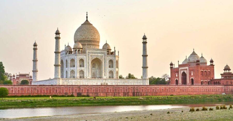 Evening tour of Agra city with Sunset Taj Mahal & Agra Fort - Who Will Love This Tour?
