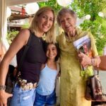 Explore Bora Bora with Private Premium Mini Van - Frequently Asked Questions