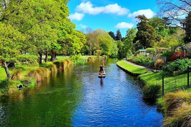 Explore Christchurch (2hr Guided Private Walk) - Who Should Book This Tour?