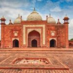 Explore Delhi City Tour With Guide - Additional Attractions and End of Tour