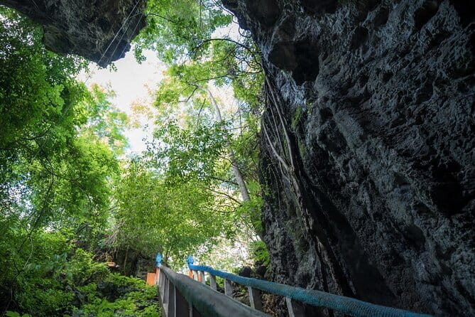 Exploring Battambang: A Memorable Tour from Phnom Penh - Authentic Experiences and the Emotional Impact