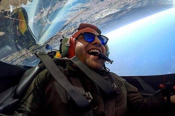 Extreme Aerobatics Experience in the Extra 330LX - The Thrill of the Plane: What Sets the Extra 330LX Apart