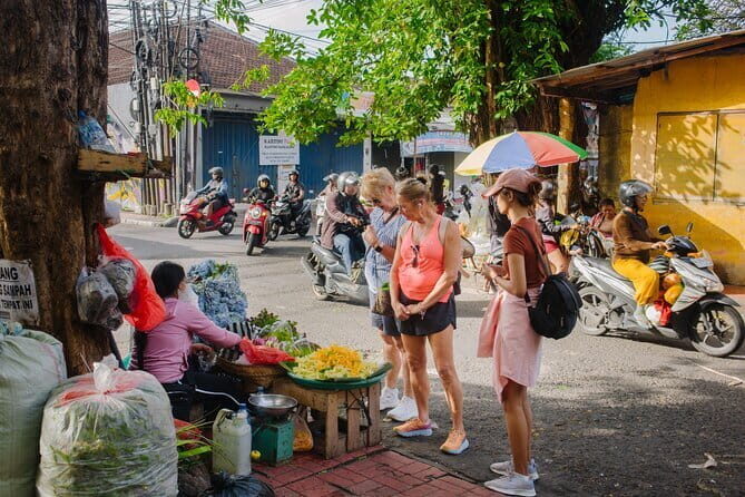 Flowers, Feasts, and Fabrics: Self Guided Denpasar Markets Tour - FAQs