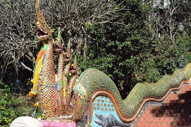 Follow monks trails Hiking & Alms Offering Doi suthep - What It Means for You