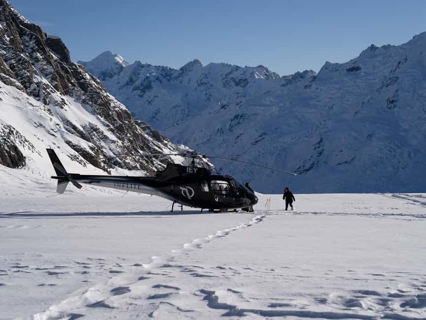 Franz Josef: 30-min Flight Franz Josef & Tasman Glaciers - What Makes This Tour Unique?