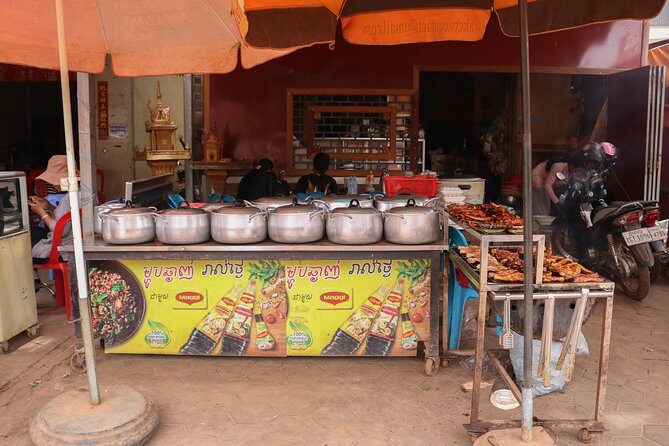 ( Free eSim) 2 hrs - Phsar Krom Local Market Private Tour - Authenticity and Real-Life Encounters