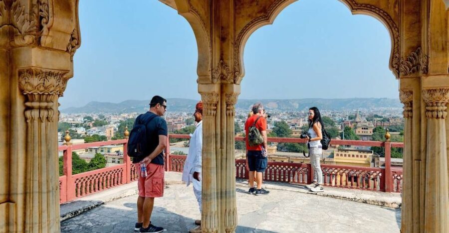 From Agra: A Day in Agra with Cab & Tour Guide - Who Should Book This Tour?